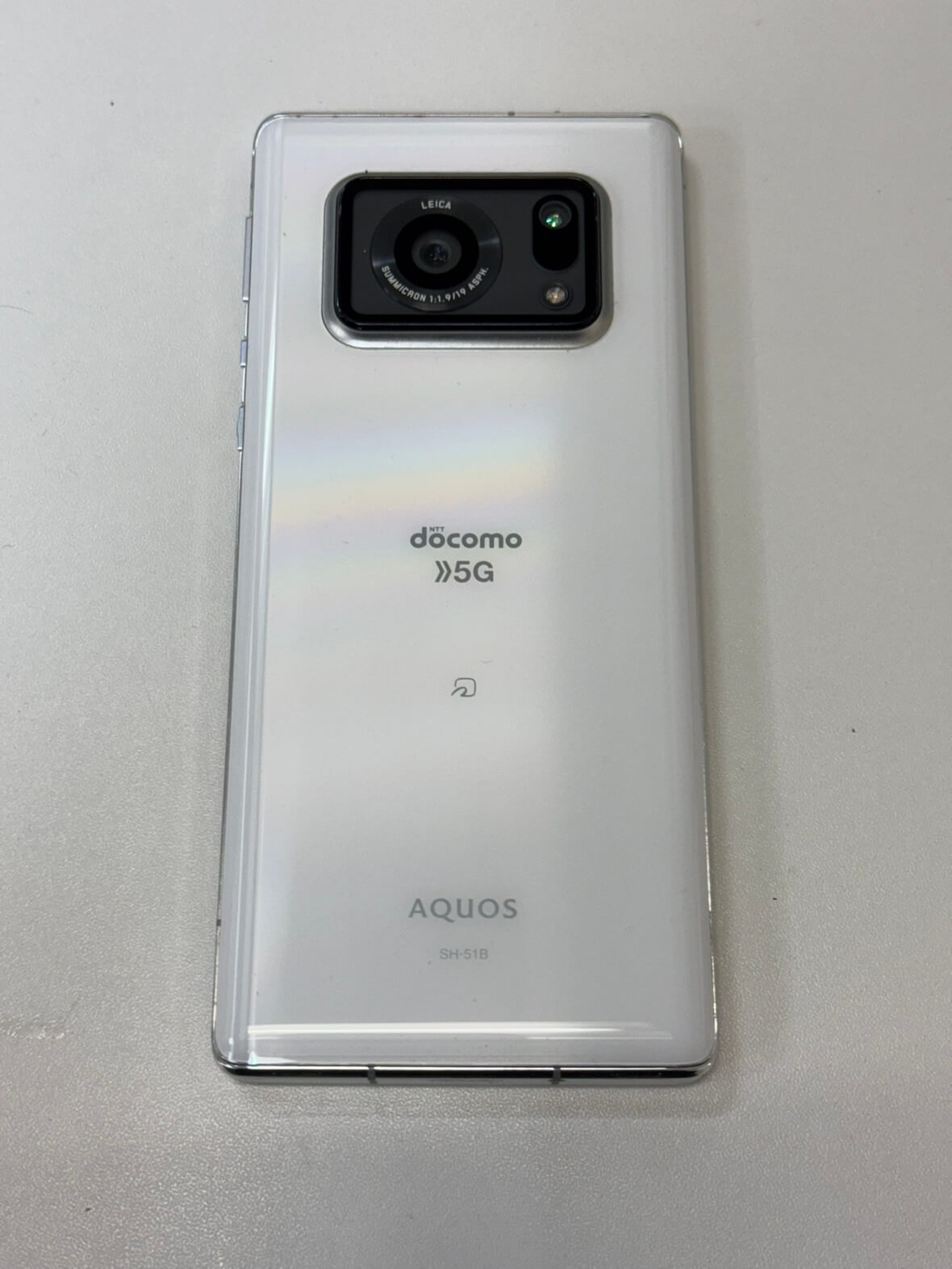劣化したAQUOS R8 バッテリー交換も即日対応可能です！ | Xperia Galaxy AQUOS Google Pixel修理のアンドロイドホスピタル
